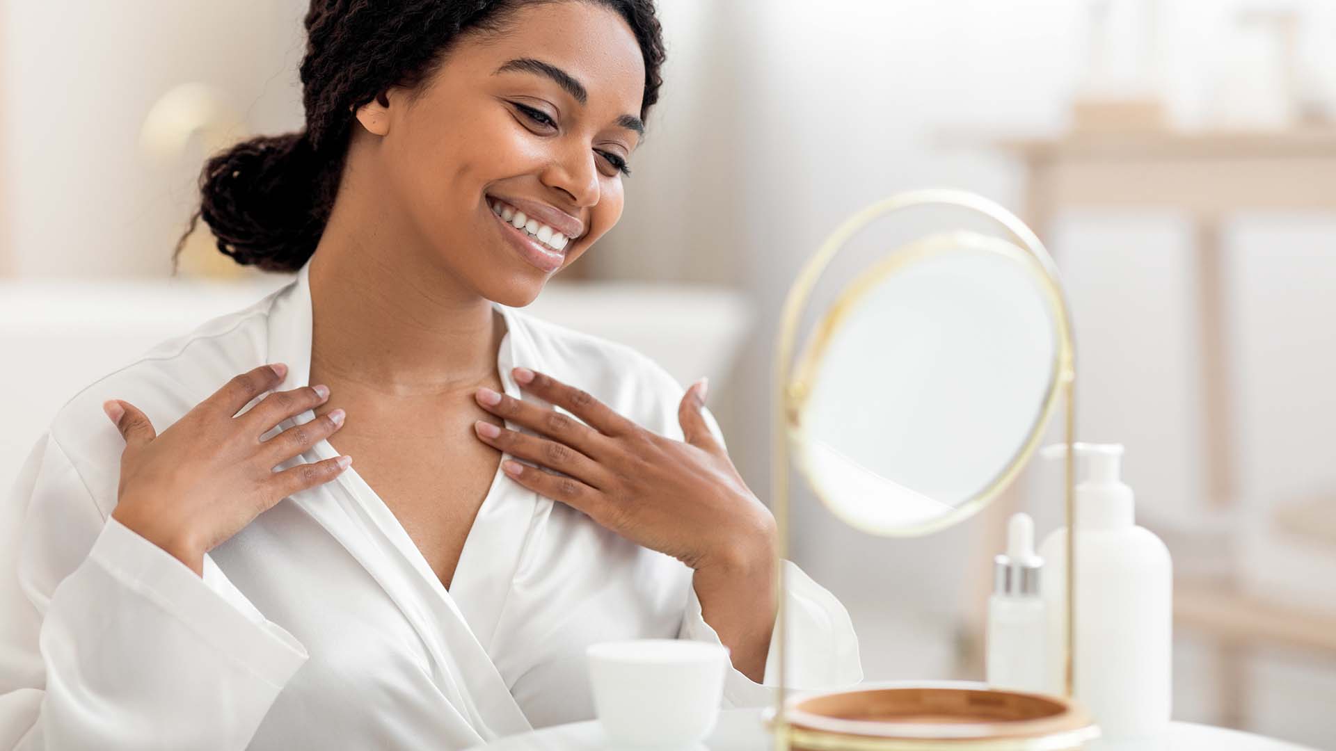 The Ultimate Guide to Decollete Care – Whole Beauty Skincare